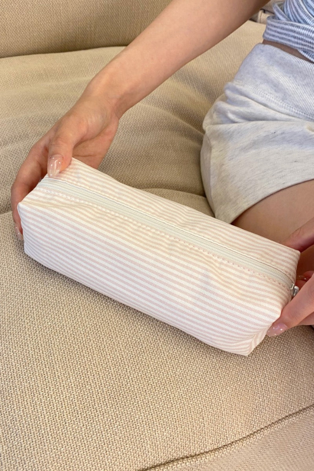 Striped Makeup Bag – Brandy Melville Australia